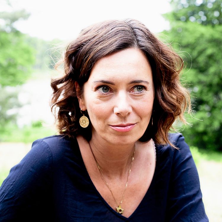 Eva Menasse übers Lesen: Stellen Sie sich vor, Sie sind ein Buch ...