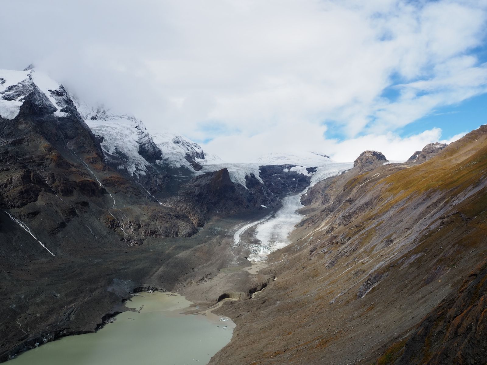 Das unausweichliche Verschwinden der Pasterze - Ökologie - derStandard ...
