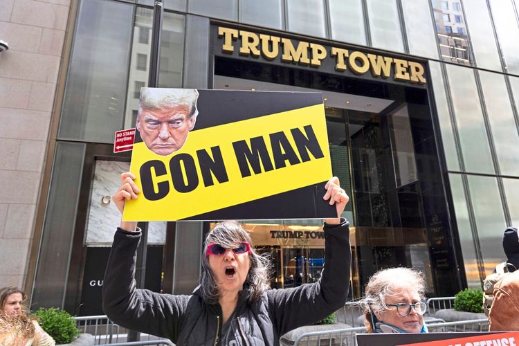 Größenwahn in Trumps Namen: Wie der US-Präsident der Nachwelt seinen ...