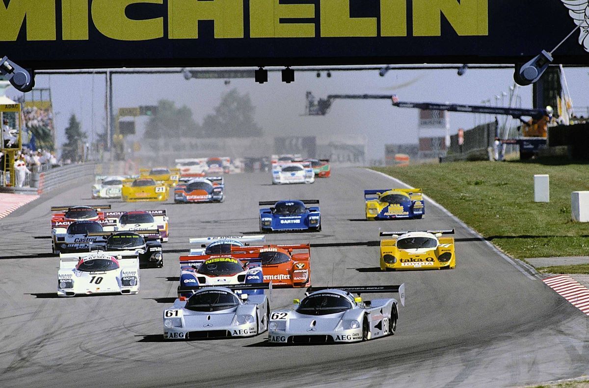 Doku zu 100 Jahre Nürburgring: Lauda-Unfall und 24-Stunden-Rennen ...