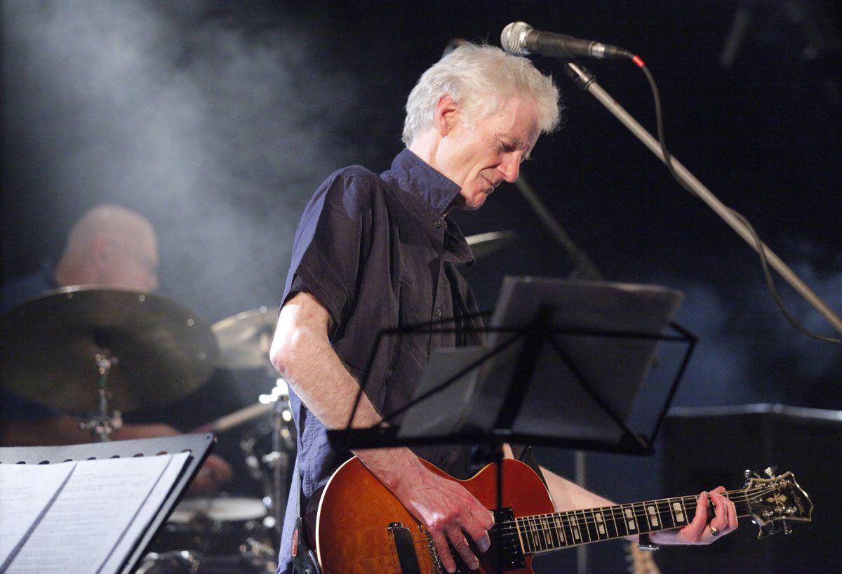 Peter Hammill: Mit festem Herzen und gut bei Stimme - Musik ...