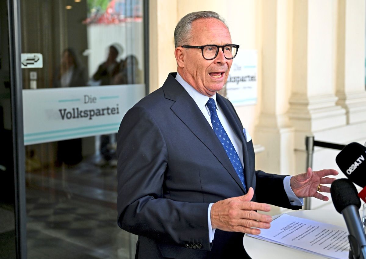 Wiener Ex-ÖVP-Chef Mahrer legt Landtagsmandat zurück - Inland ...