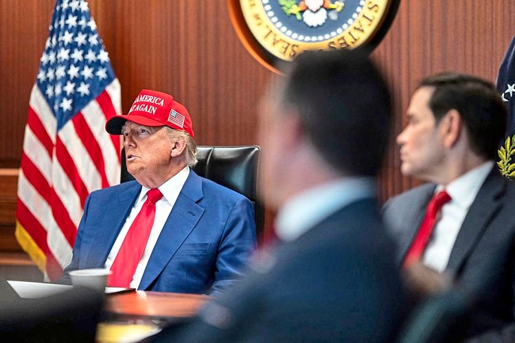 Trump ist mit Iran-Angriff volles Risiko eingegangen - USA ...