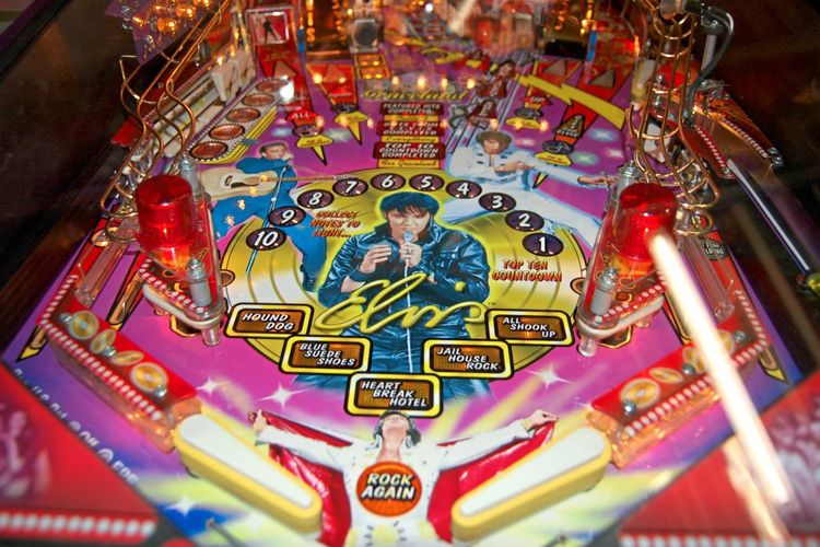 Die Kugel rollt wieder: Der Flipper ist nicht umzubringen - Lifestyle ...