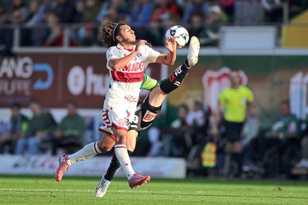 Sport › Fußball › Bundesliga - derStandard.at
