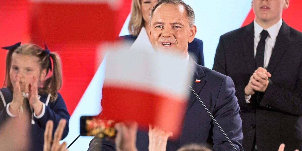 Rechtskonservativer Kandidat Nawrocki gewinnt knapp Präsidentenwahl in Polen - Polen ...