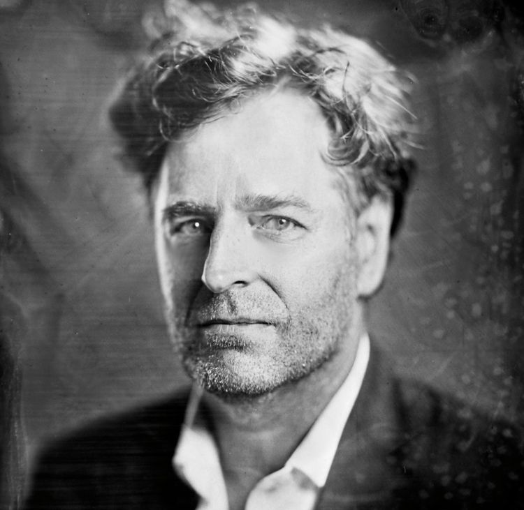 Philosoph Alexander Grau: "Hier prallen Milieus aufeinander" - Panorama ...