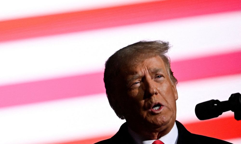 "Alle Regeln aussetzen": Die US-Komplizen des Verfassungsfeindes Trump ...