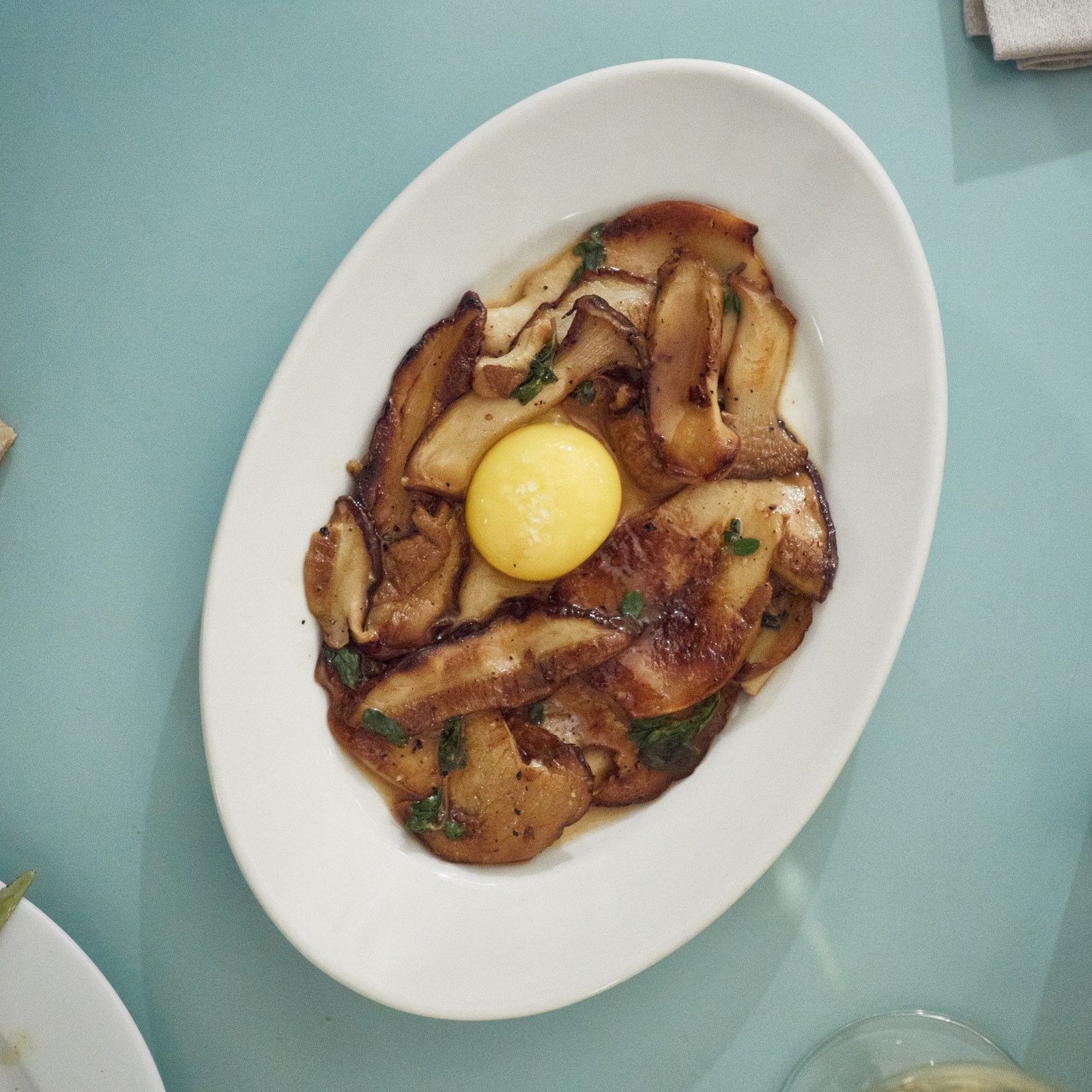 Rosebar Centrala, ein mitteleuropäisch bekochtes Prachtwirtshaus ...