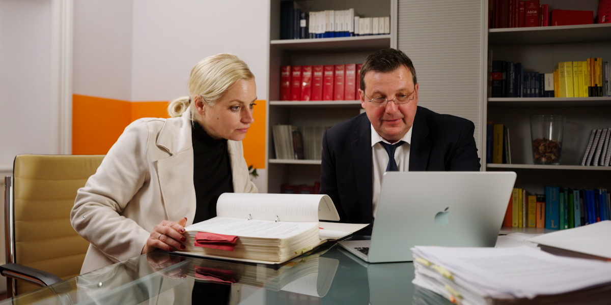 Die Strategie zum Freispruch: "Unschuldig in Haft" auf ATV und Joyn ...