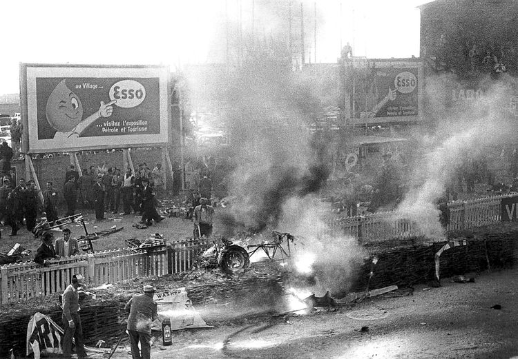 84 Tote – und das Rennen ging weiter: Die Tragödie von Le Mans 1955 ...