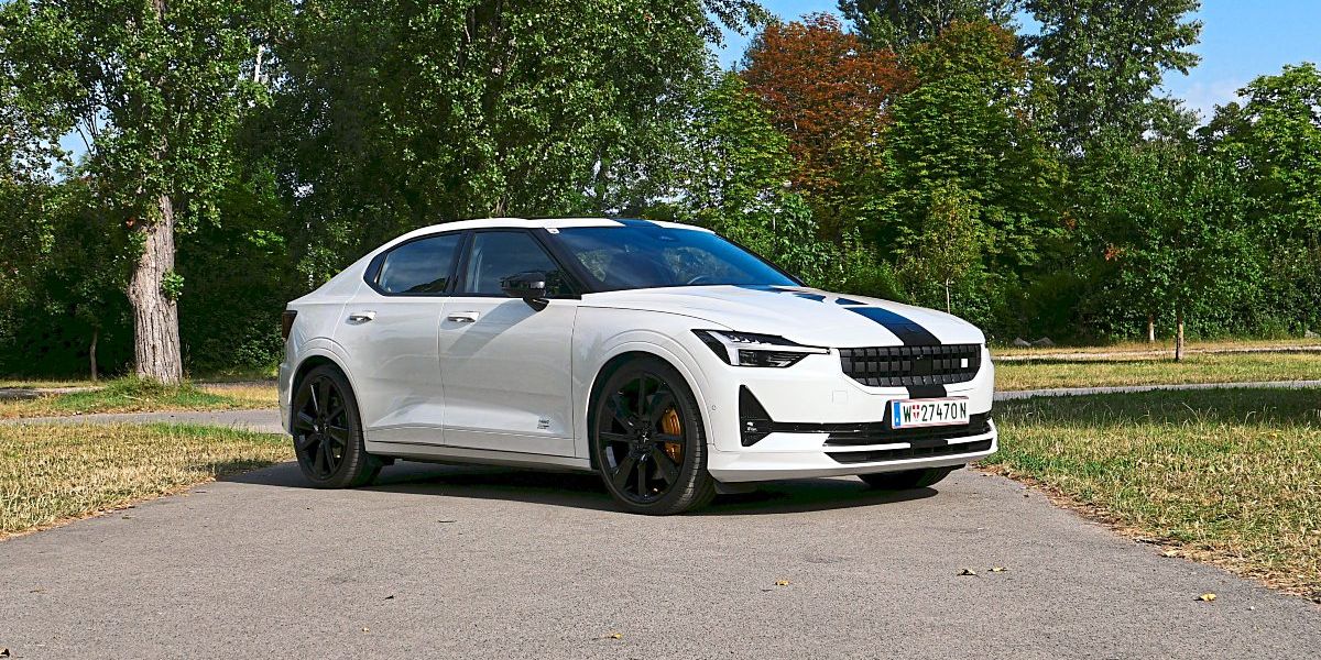 Polestar 2 BST edition 270: Schwarz auf Weiß und die Spur des Goldes ...