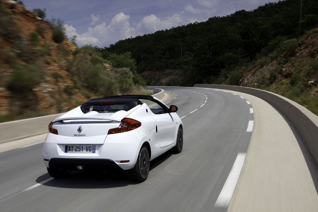 Der Renault mit dem Ferrari-Dach - Auto - derStandard.at › Lifestyle