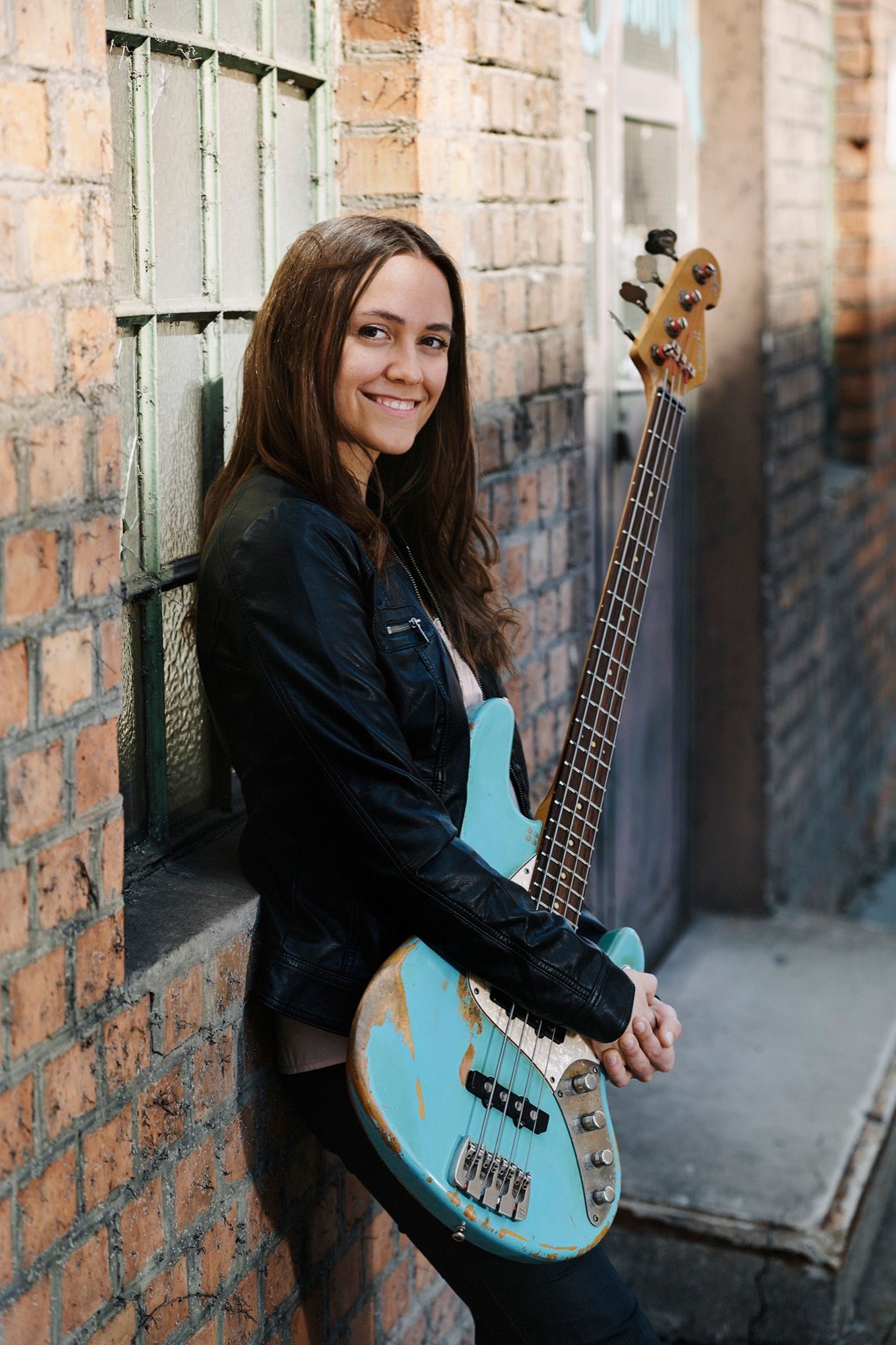 Julia Hofer: Bass, Gips und Einrad - Lifestyle - derStandard.at › Lifestyle