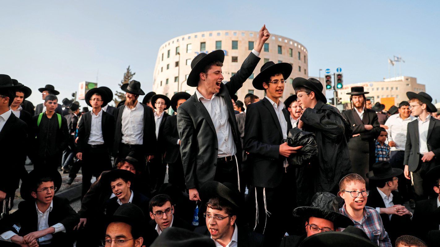 Charedim bringen Israels Regierung ins Wanken - Israel - derStandard.at ...