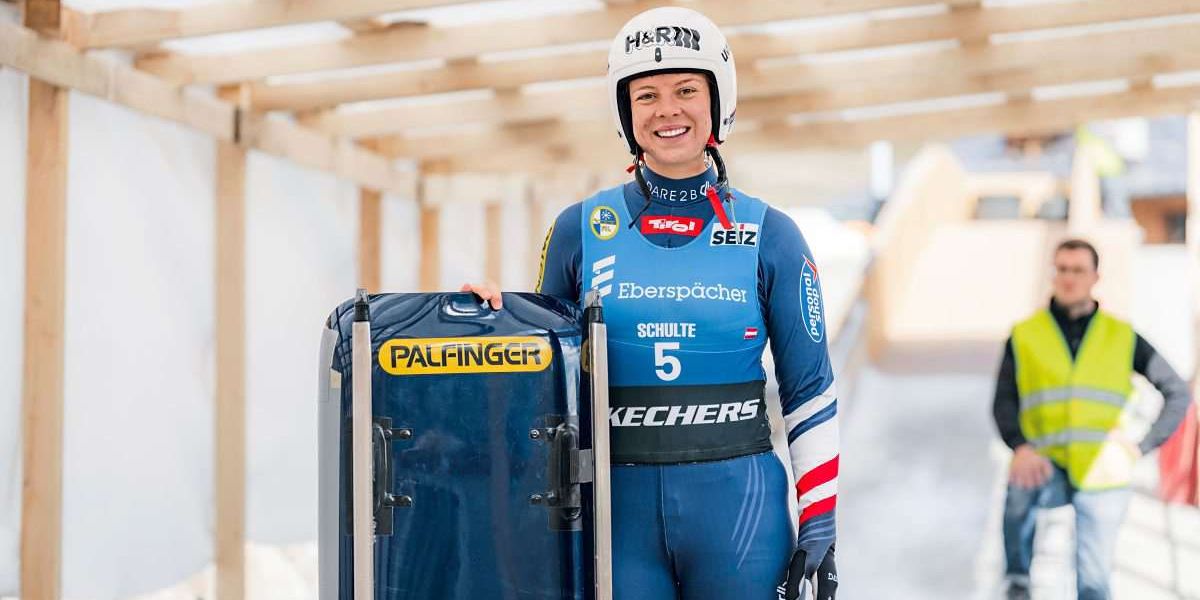 Lisa Schulte rodelte als Testpilotin im Olympia-Eiskanal von Cortina ...