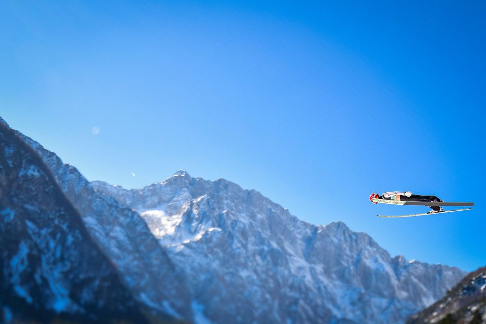 Skiflug-WM in Planica: Der Flug ins kalte Wasser - Wintersport ...