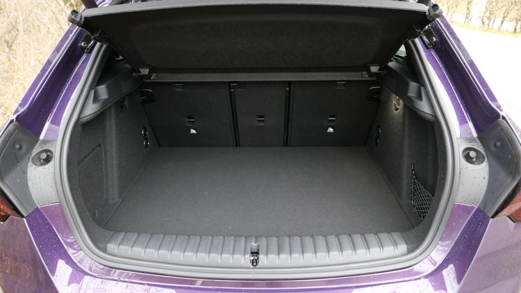 BMW 120d: Was die Welt von gestern heute kann - Auto - derStandard.at ...