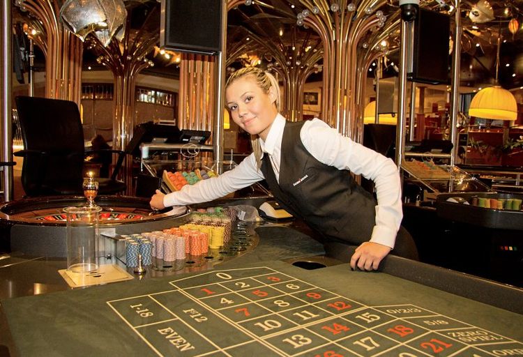 Berufe mit Zukunft: Wie wird man Croupier? - Berufsbild Croupier ...