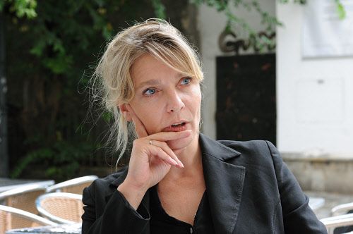 Maria Stern: "Die Hausfrauenehe ist eine historische Lüge" - Inland ...