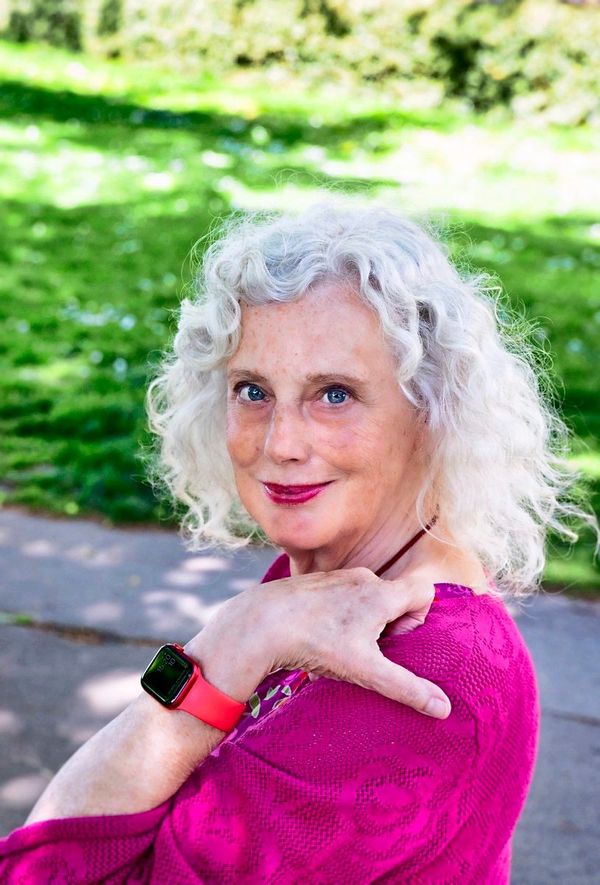 Honey toons teach me gina is super sexy! Her images are