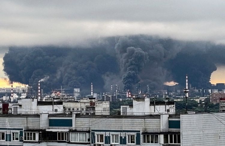 Dichte Rauchschwaden über Russlands Hauptstadt nach ukrainischem ...
