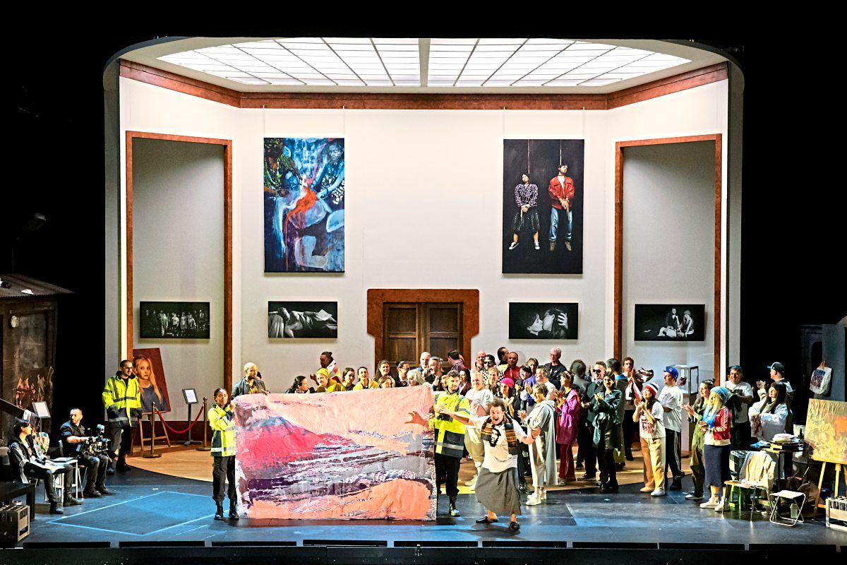 Milo Rau: "Faschistischer Realismus hat sich durchgesetzt" - Theater ...