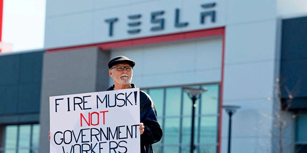Tesla warnt in anonymem Brief vor Trumps Strafzöllen - IT-Business ...