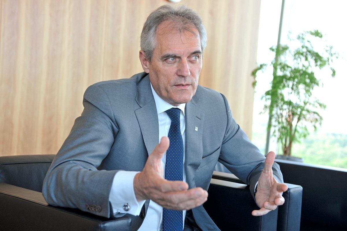 OMV-Chef Seele: "Öl- und Gasgeschäft war immer politisch" - Unternehmen ...