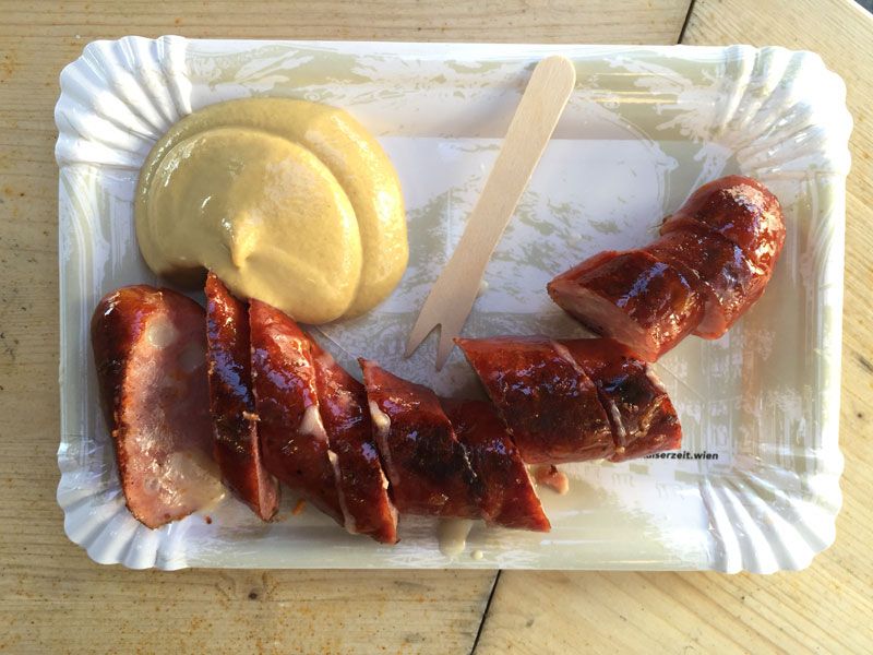 Was dem Kaiser Wurst ist: Feine Weiße beim Flex - Essen & Trinken ...