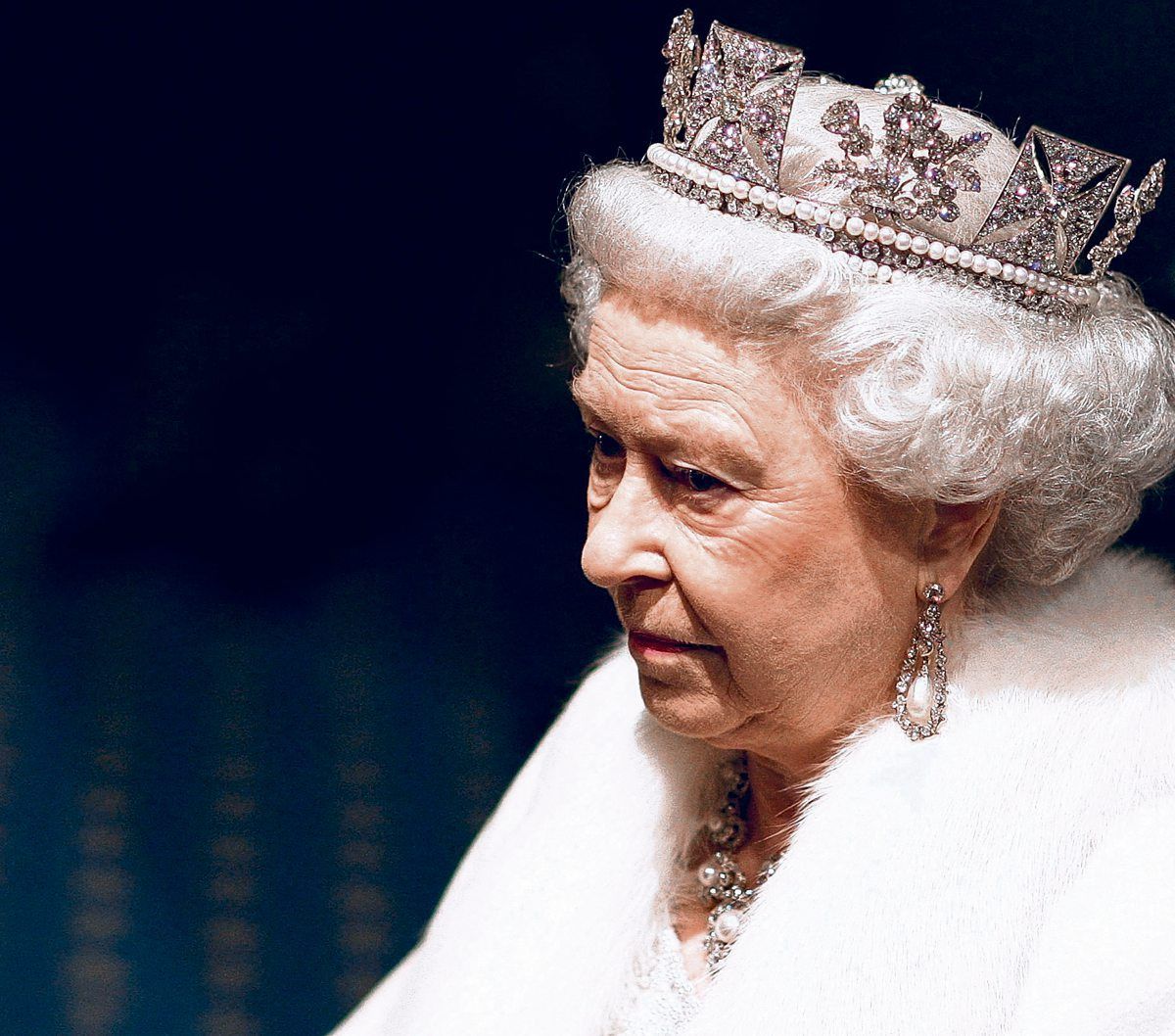 Tod der Queen: Warum der Zauber der Krone auch noch heute wirkt ...