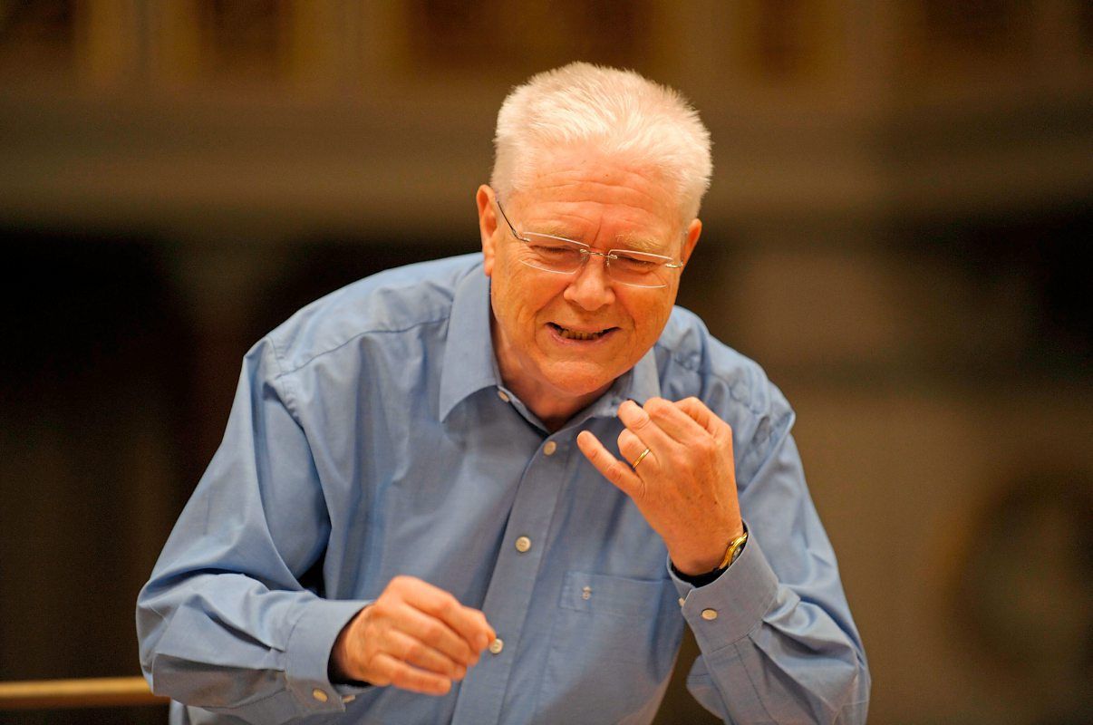 Dirigent und Komponist Hans Zender verstorben - Kultur - derStandard.de ...