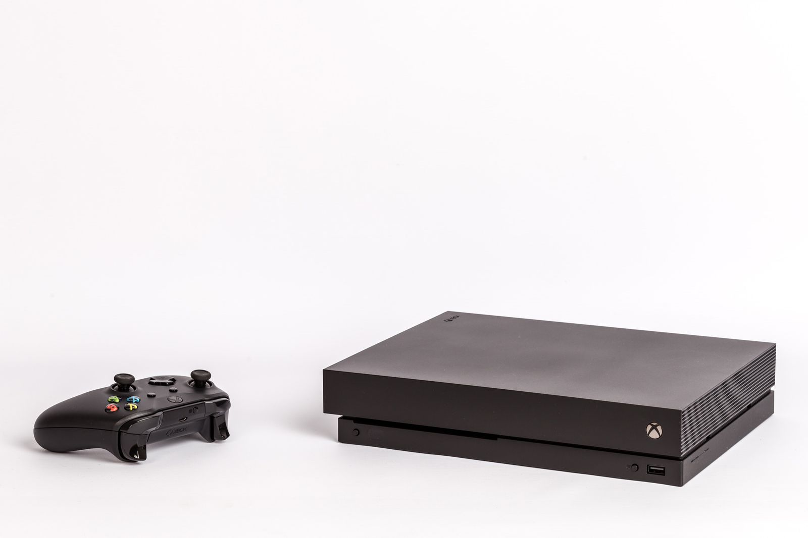 Xbox One X im Test: Microsofts PS4-Pro-Killer? - Games - derStandard.de ...