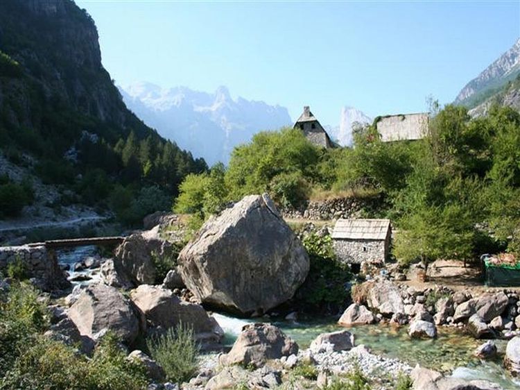 Bilderreise durch Albaniens Alpen - LeserReise - derStandard.at › Lifestyle