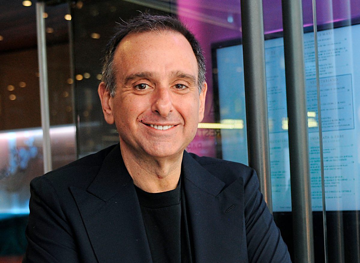 Edelitaliener Fabios hat wiedereröffnet, Medaille für Wiener Sake ...