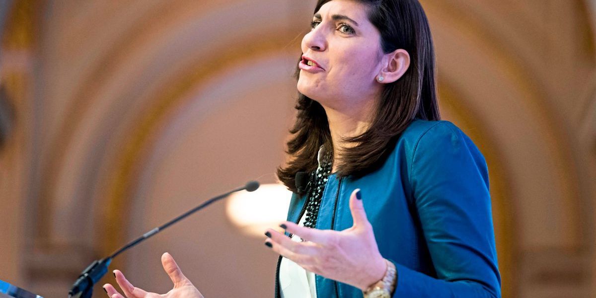 Erstmals Frau allein an Spitze der New Yorker Börse - Finanzen & Börse ...