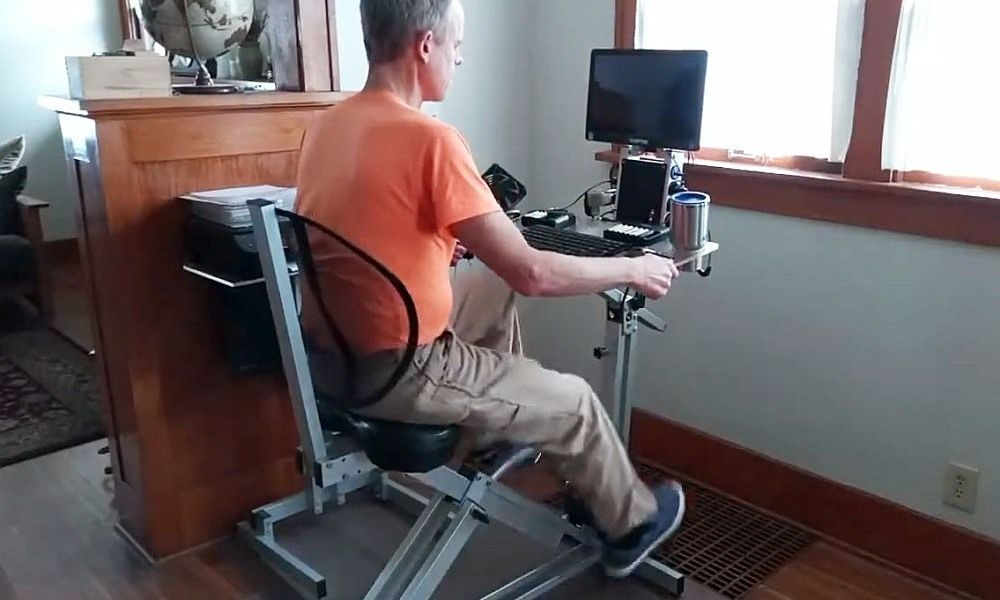 PedalPC: Das Homeoffice, das nur mit Schenkelkraft läuft - Innovationen ...