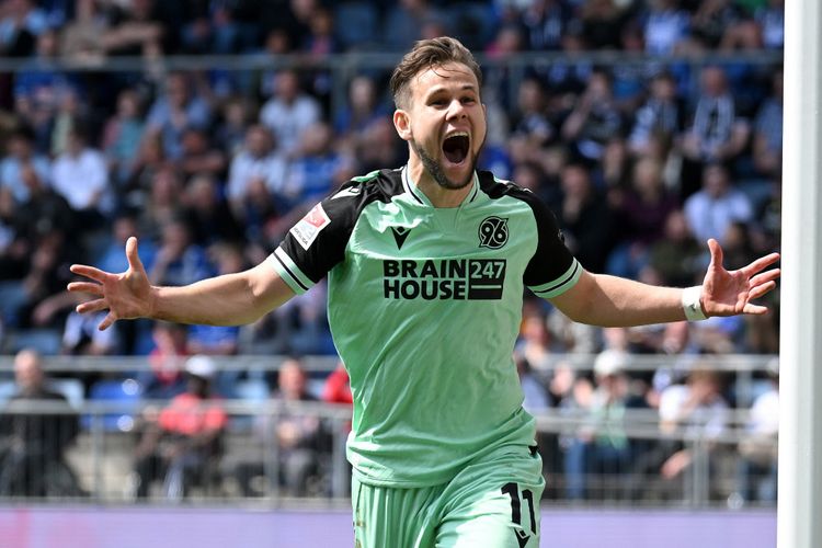 Schaub trifft bei Hannovers erstem Auswärtssieg seit September ...