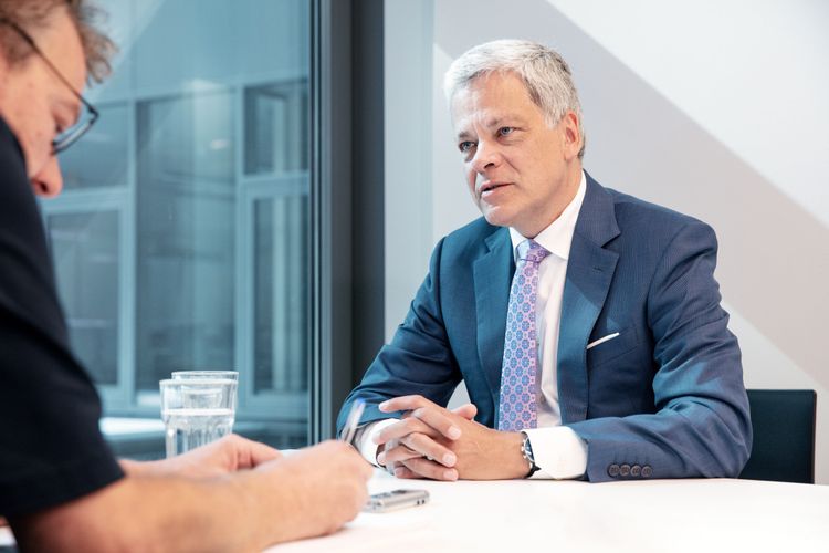 Commerzbank-Chef Knof: "Deutschland hat ein Wachstumsproblem ...