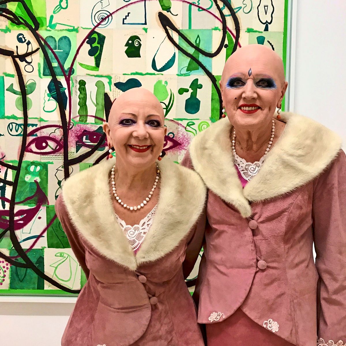 Eva des Künstlerinnenduos Eva & Adele ist gestorben - Kunst - derStandard.at › Kultur