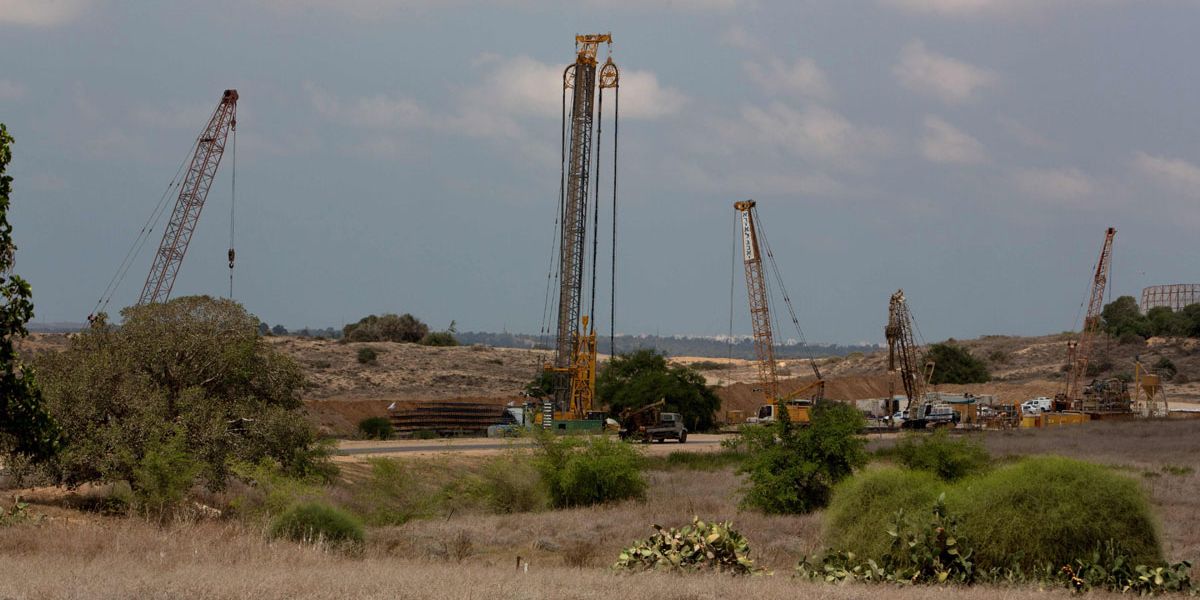 Gaza: Israel baut unterirdische Mauer - Nahost-Konflikt - derStandard ...