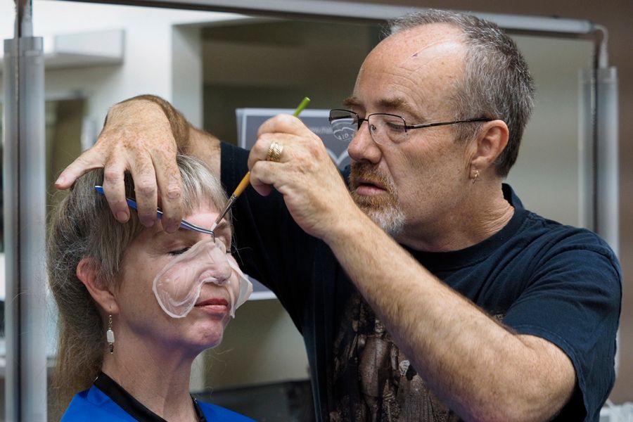 Rob Burman: "Power-Rangers-Kostüme durften nicht wie Pyjamas aussehen ...