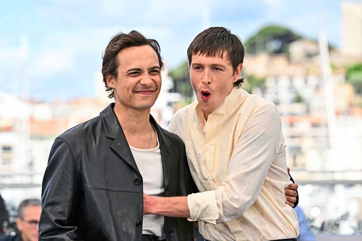 Regiedebüts von Scarlett Johansson, Kristen Stewart und Harris Dickinson - Film - derStandard.at ...