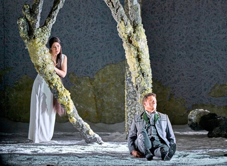 Dvořáks "Rusalka" an der Staatsoper als Menschentraum einer Nixe ...