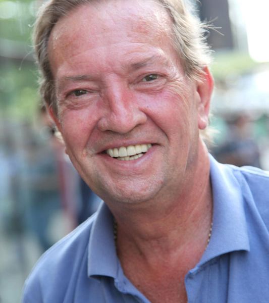 Martin Walker: Das ganze Leben und der Tod - Literatur - derStandard.at ...