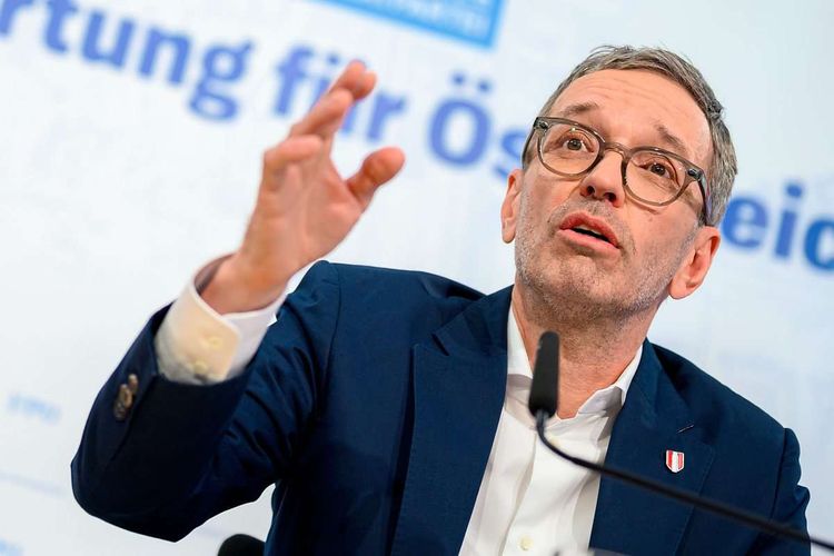 Kickl fordert Auftrag zur Regierungsbildung – und macht Nehammer Druck - FPÖ - derStandard.at ...