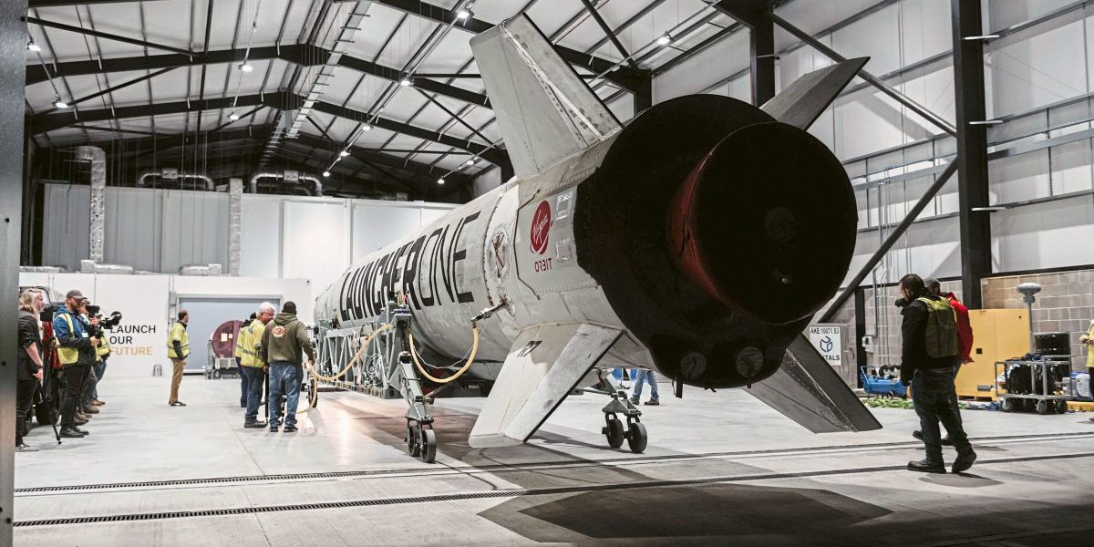 Warum die abgestürzte Weltraumrakete Launcher One zugleich altmodisch ...