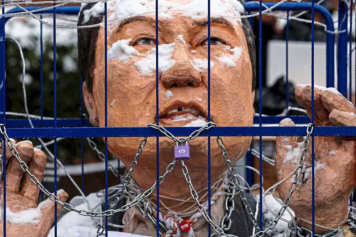 Südkoreaner demonstrierten für und gegen Verhaftung von Putsch ...