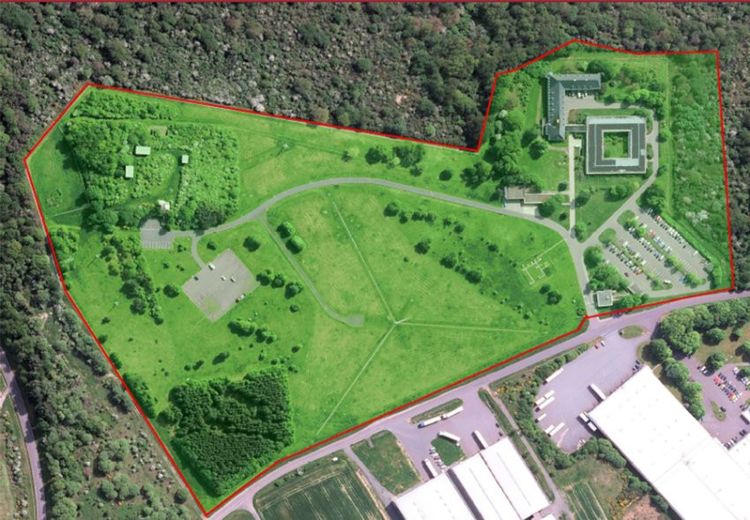 "Cyberbunker": Deutsche Spezialeinheiten stürmen Rechenzentrum in altem ...