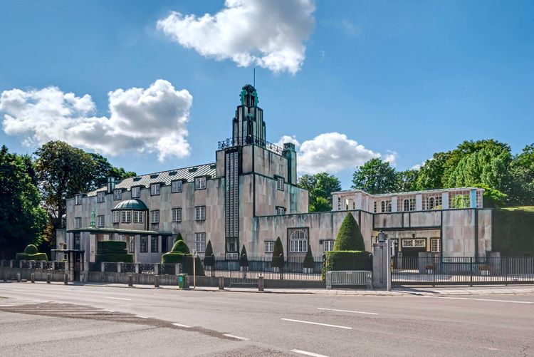 War der Bauherr des Palais Stoclet in Kolonialgeschäfte verwickelt ...